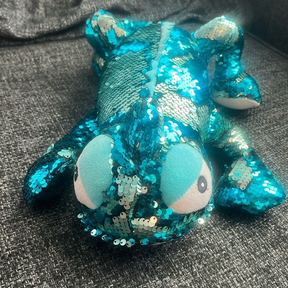 Fun Express | Toys | 32 Twoway Sequined Chameleon Stuffed Animal | Poshmark